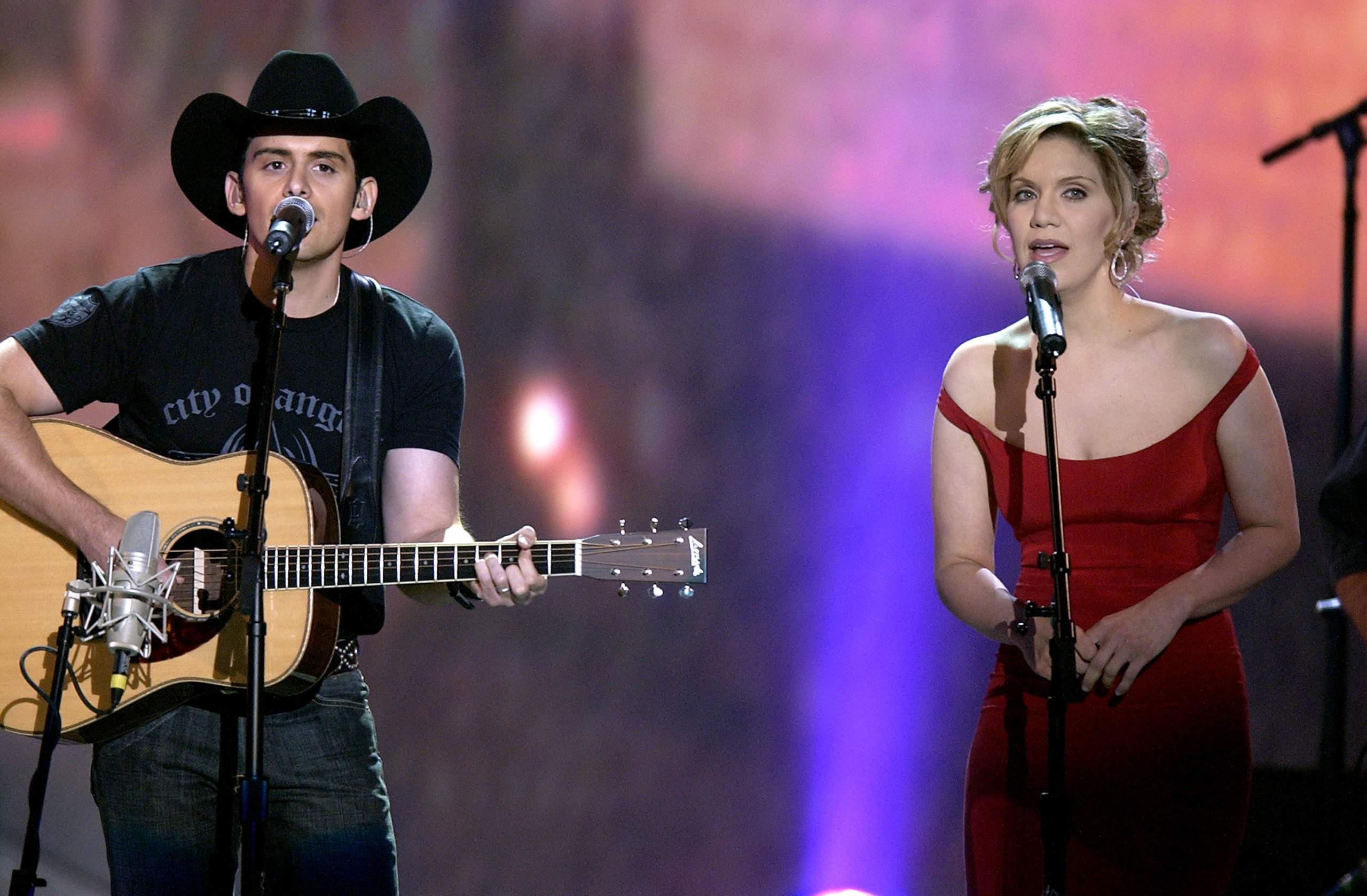 Ranking The 50 Greatest Country Songs of All-Time – Nostalgic Buzz