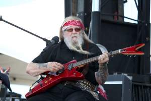 Ranking The 50 Greatest Country Songs of All-Time – Nostalgic Buzz